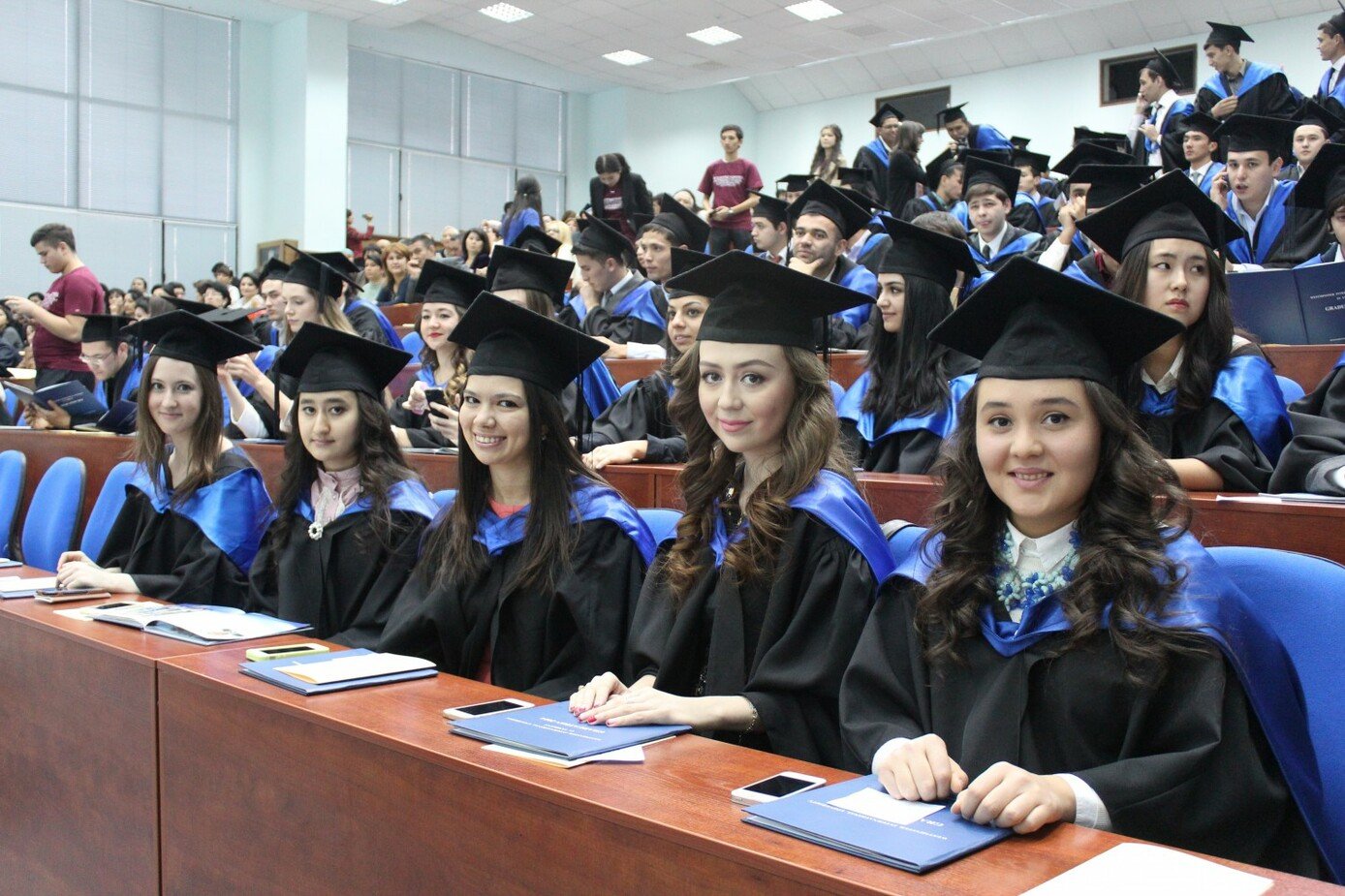 O‘zbekistonda oliy ta’lim muassasalari soni 208 taga, talabalar esa 1,4 ...